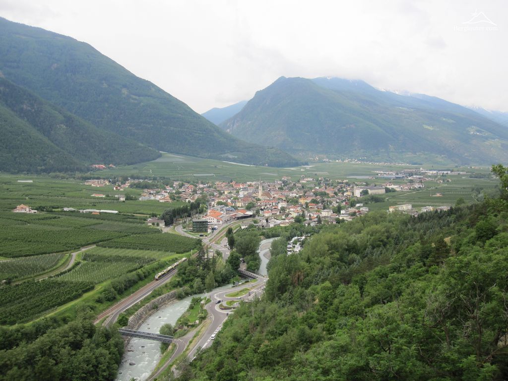 St. Martin im Kofel (Latsch -Trumsberg - St. Martiner Alpl)